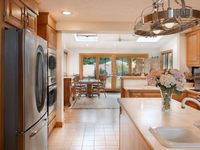 133R Cushman Ave, Revere, MA 02151