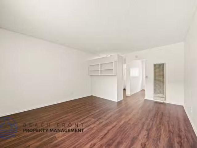 13444 13460 Prairie Ave. Hawthorne, CA