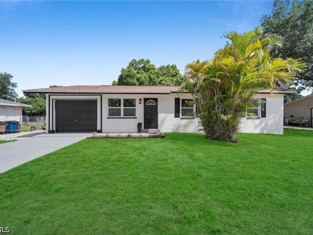 13444 Fourth St, Fort Myers, FL 33905