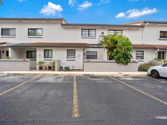 13448 62nd St SW #D106, Miami, FL 33183