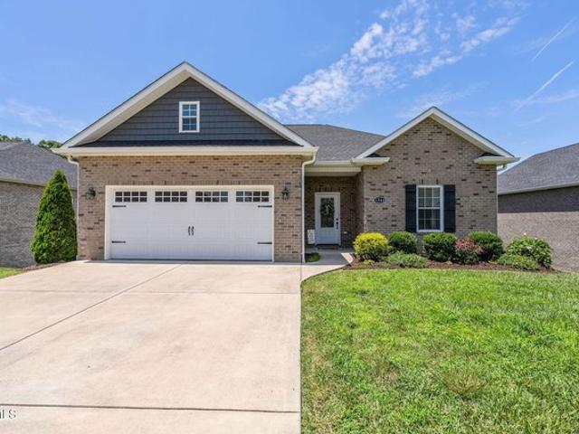 1344 Osler Ct, Piney Flats, TN 37686