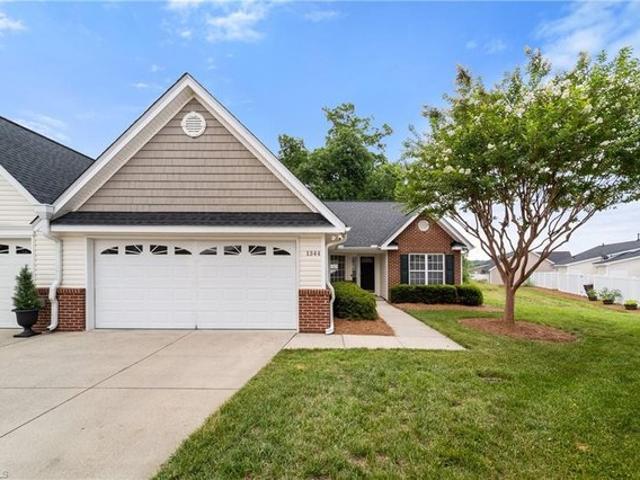 1344 Crosswinds Dr, High Point, NC 27265