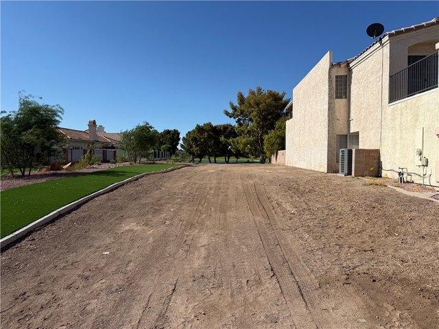 1344 Lause Rd, Bullhead City, AZ 86442