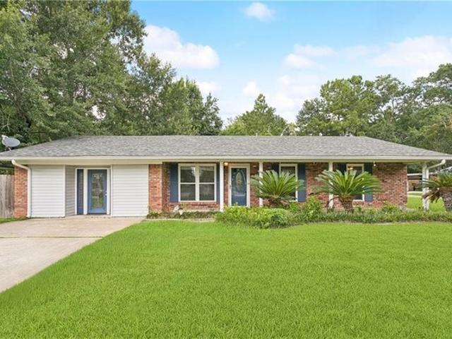 1344 St Theresa Pl, Slidell, LA 70460