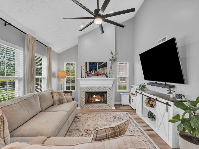 1344 Valdosta Place