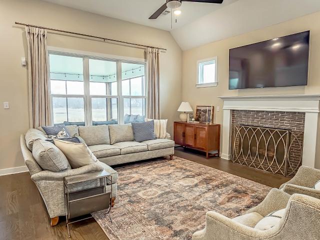 13453 Birch Bend