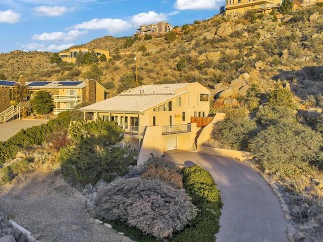 13451 Desert Hills Pl NE, Albuquerque, NM 87111