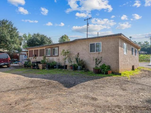 13455 Hwy 8 Business, El Cajon, CA 92021