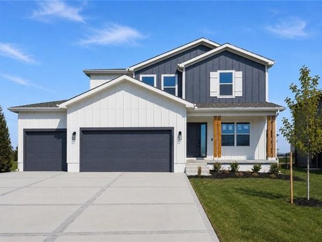 13458 W 179th Ter, Overland Park, KS 66013