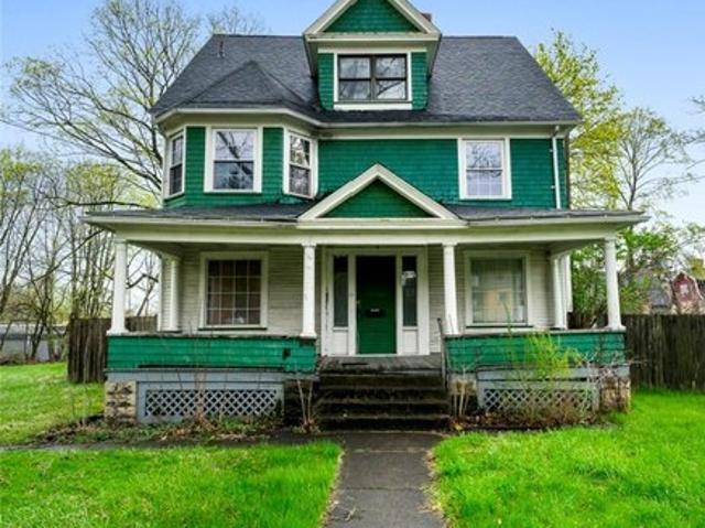 1345 Ohio Ave, Youngstown, OH 44504