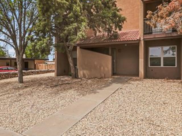 1345 Branson Ave Apt 1A, Las Cruces, NM 88001