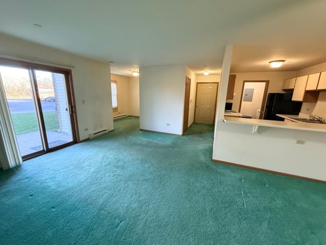 1345 Cunat Ct, Unit 1B, Lake In The Hills, IL 60156 | MLS #12640