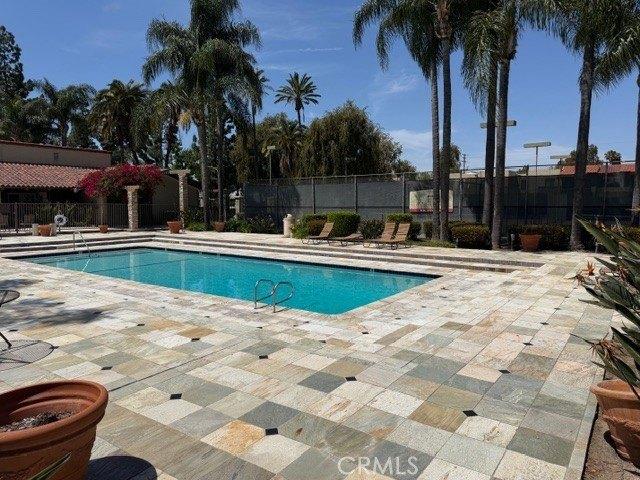 1345 Cabrillo Park Dr Apt H04, Santa Ana, CA 92701