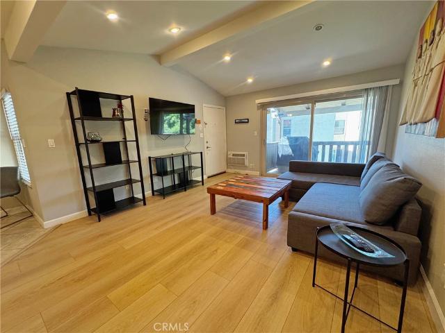 1345 Cabrillo Park E10