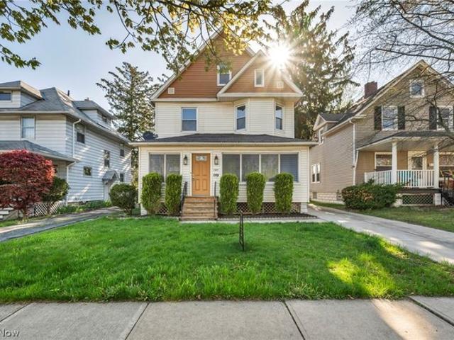 1345 Cove Ave, Lakewood, OH 44107