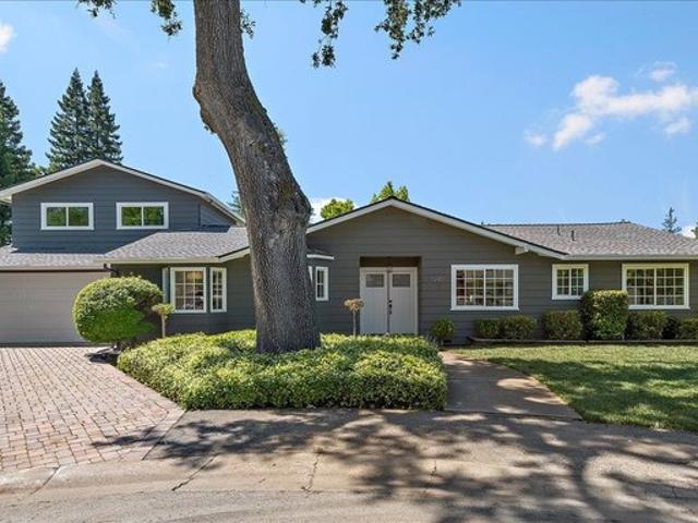 1345 Delfino Way, Menlo Park, CA 94025