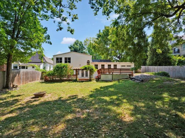 1345 E Walnut Street