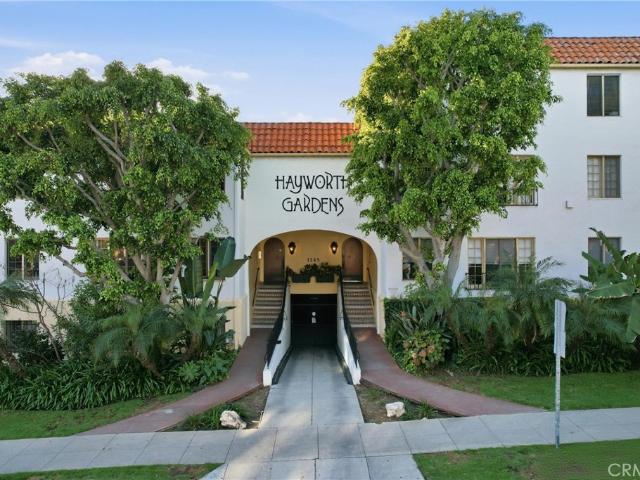 1345 Hayworth Ave, Unit 2, West Hollywood, CA 90046 | MLS #AR26039 | Compass