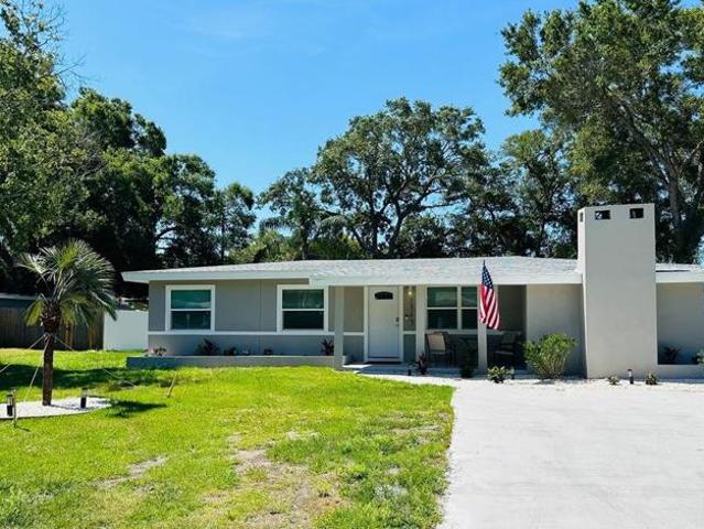 1345 Parkwood St, Clearwater, FL 33755