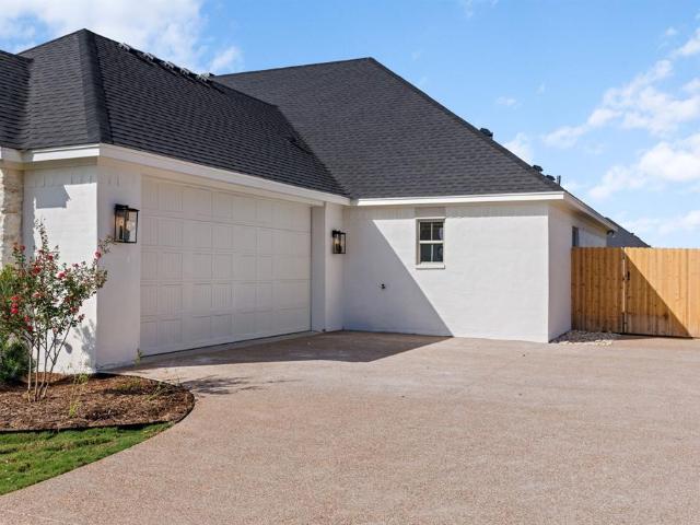 1345 Tahonta Drive