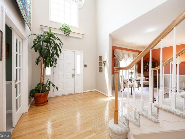 1345 Wooded Knolls