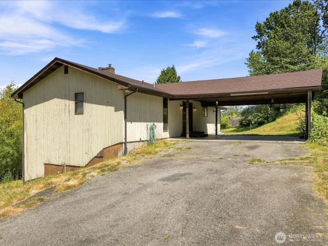 13463 MacAdam Road S