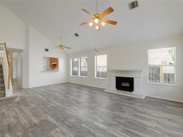 13460 Athens Trl