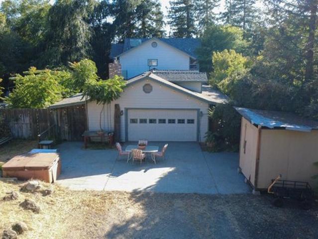 13460 Lancaster Rd, Oakdale, CA 95361
