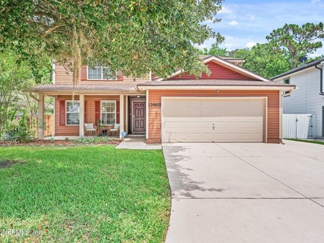 13469 Ashford Wood Ct E, Jacksonville, FL 32218