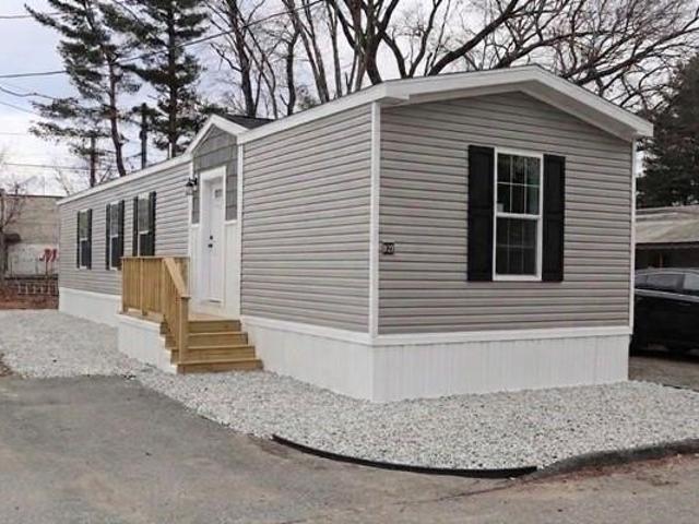 1346 Newport Ave, Attleboro, MA 02703