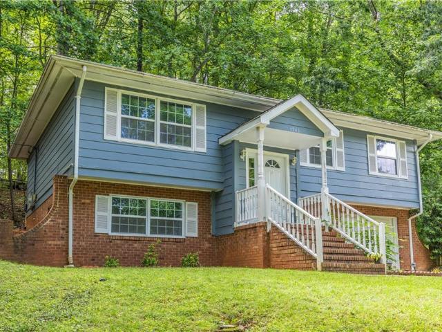 1346 Harvest Circle