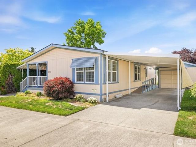 1346 Rancho Villa Dr, Walla, WA 99362