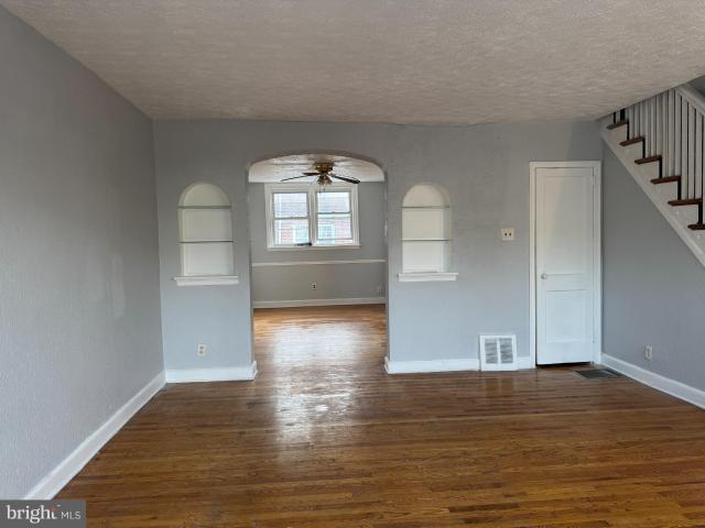 1346 Unruh Ave, Philadelphia, PA 19111 | MLS #PAPH2562 | Compass