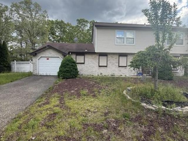 1346 Ventura Dr, Lakewood, NJ 08701
