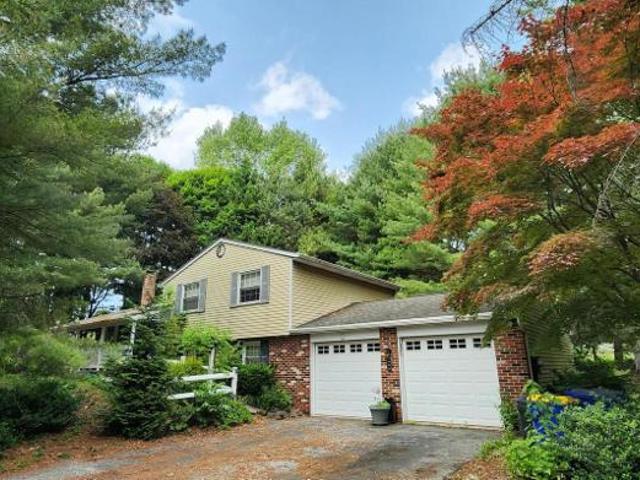 13473 Bonair Rd, Glen Rock, PA 17327