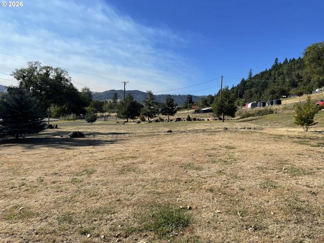 13471 old highway 99