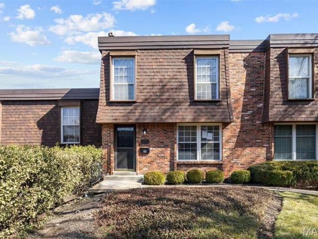 13479 Coliseum Dr, Chesterfield, MO 63017