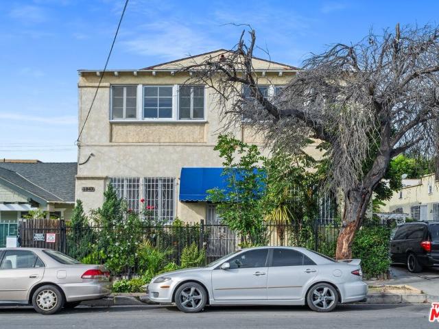 1347 N Mansfield Ave, Los Angeles, CA 90028 | MLS #26647 | Compass