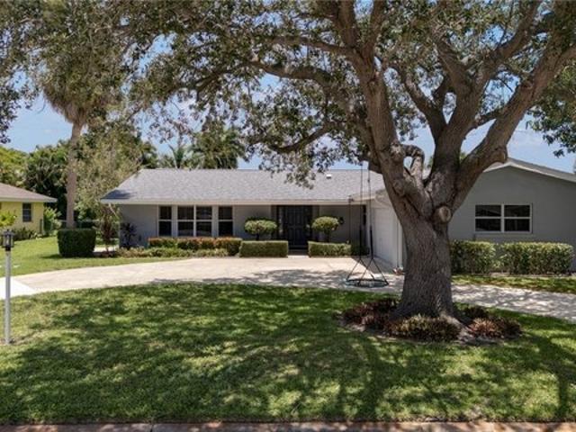 1347 Oaklawn Ct, Fort Myers, FL 33919