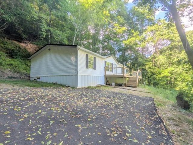 1347 Gnatty Branch Rd, Sevierville, TN 37876