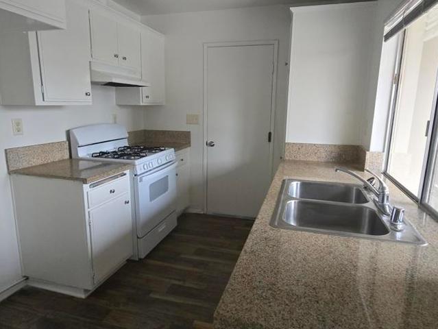 1347 Iguana Circle