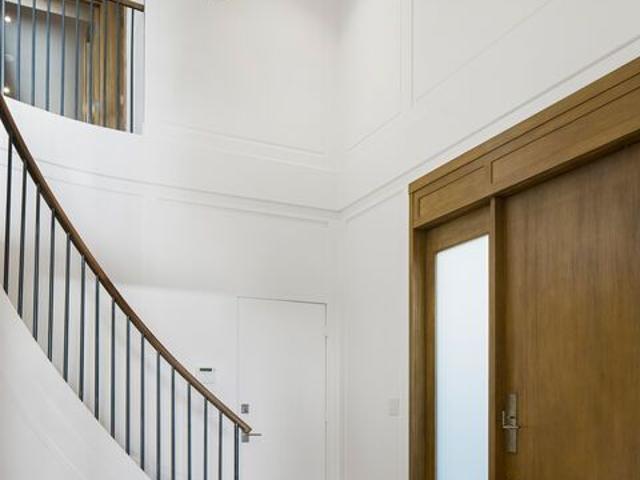 1347 Palisades Beach Rd, Santa Monica, CA