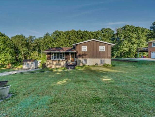 1347 S Polen Ave, Mogadore, OH 44260