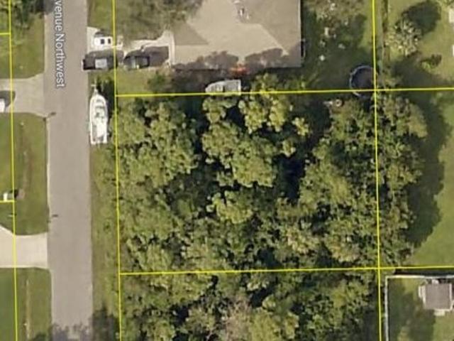 1347 Vater Ave NW, Palm Bay, FL 32907