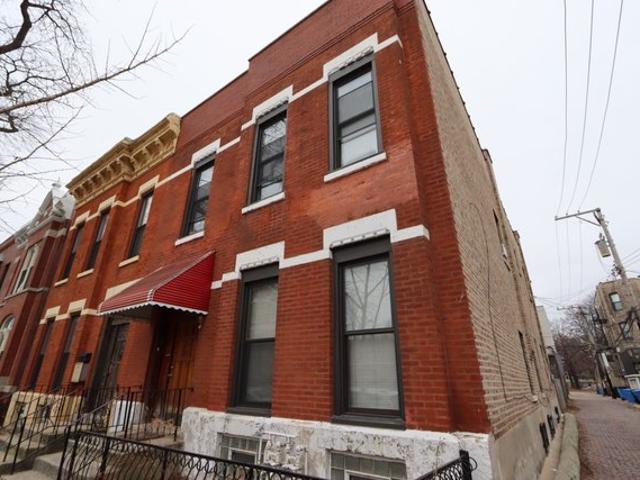 1347 W Flournoy St, Chicago, IL 60607