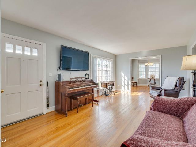 1347 Warpath Drive