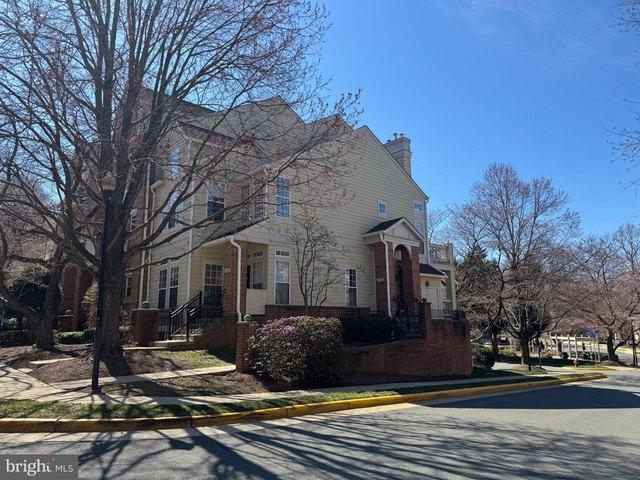 1348 Garden Wall Cir Unit 513, Reston, VA 20194