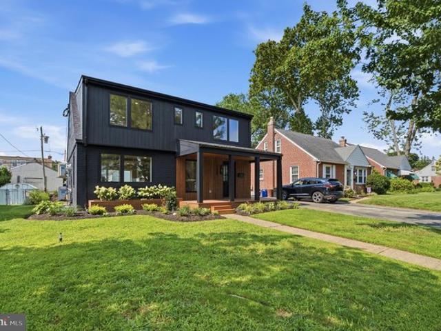 1348 Harrington Rd, Havertown, PA 19083