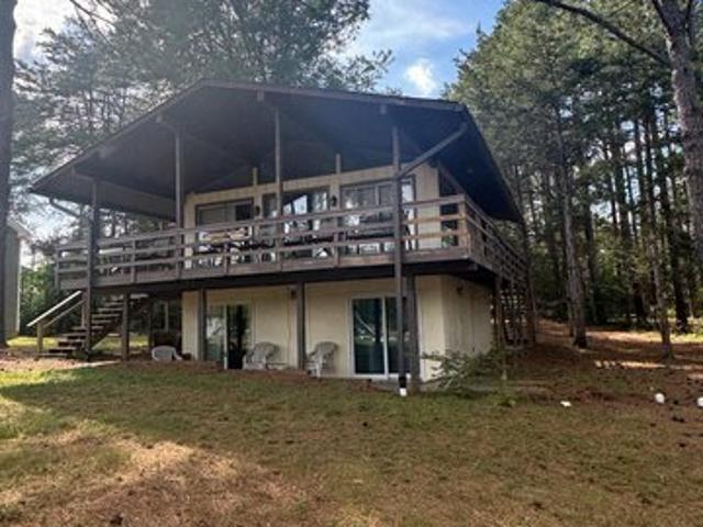 1348 Lakeview Pkwy, Locust Grove, VA 22508