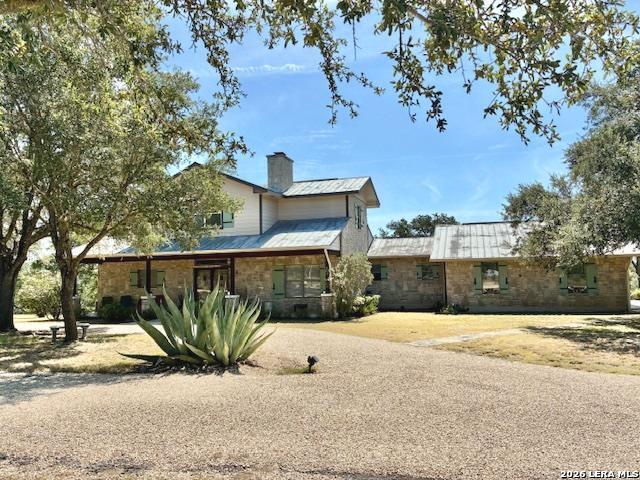 1348 Live Oak Rdg